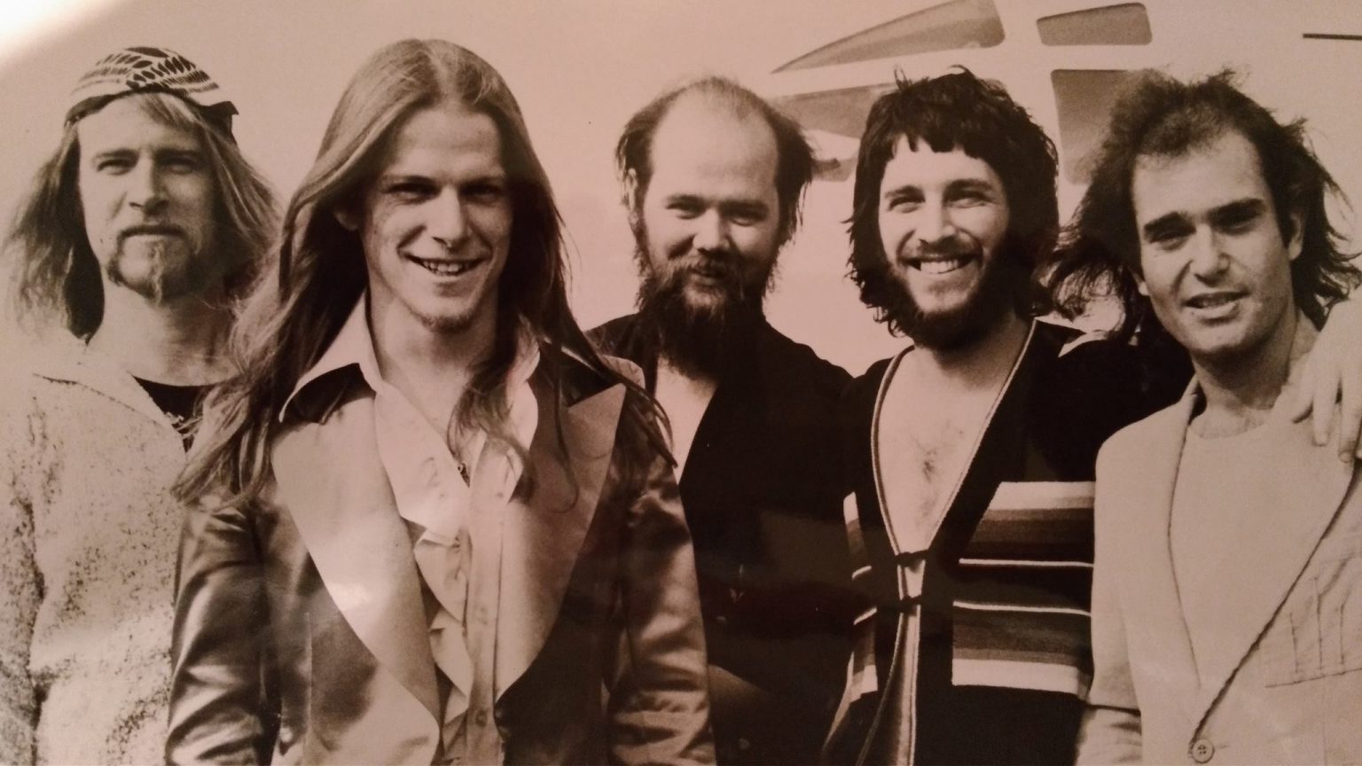 THE DIXIE DREGS – Raise the Question